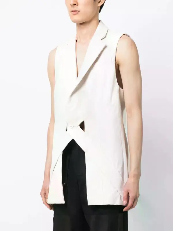 AV VATTEV Cut-out Detailing Sleeveless Gilet