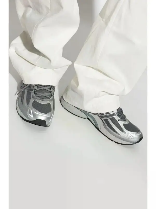Adidas Adistar Cushion Sneakers - Silver