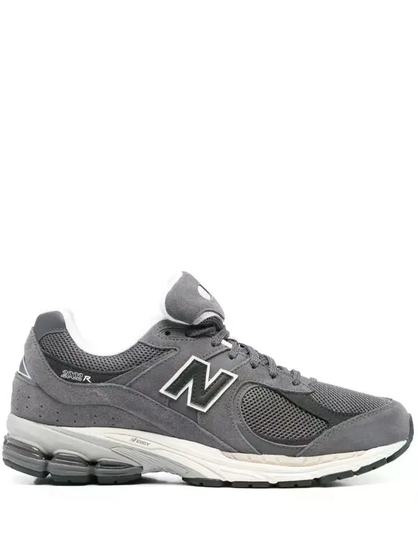 NEW BALANCE 2002r Sneakers