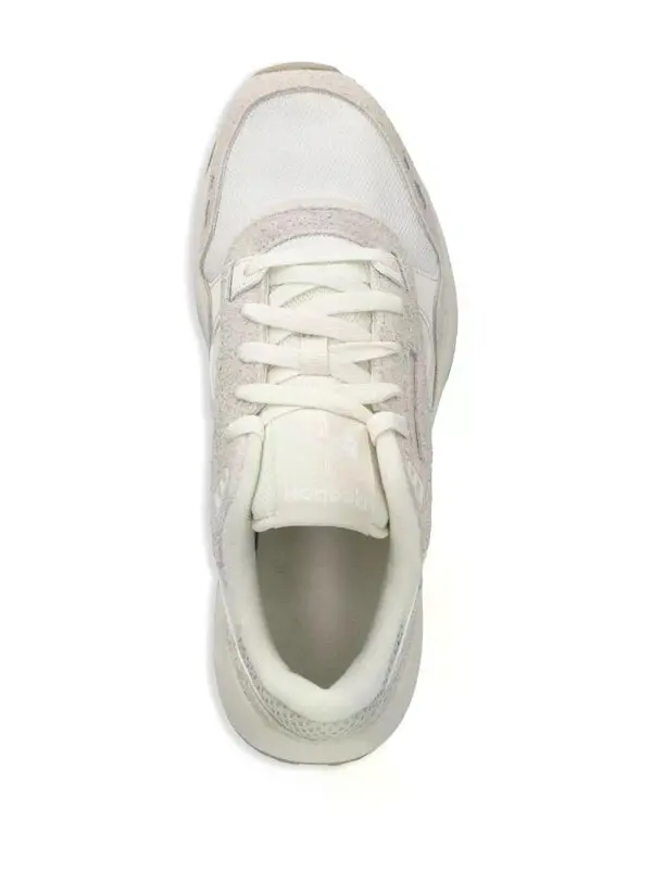 REEBOK 2400 Sneakers