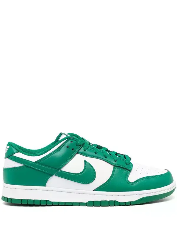 Nike Duck Low Sneakers