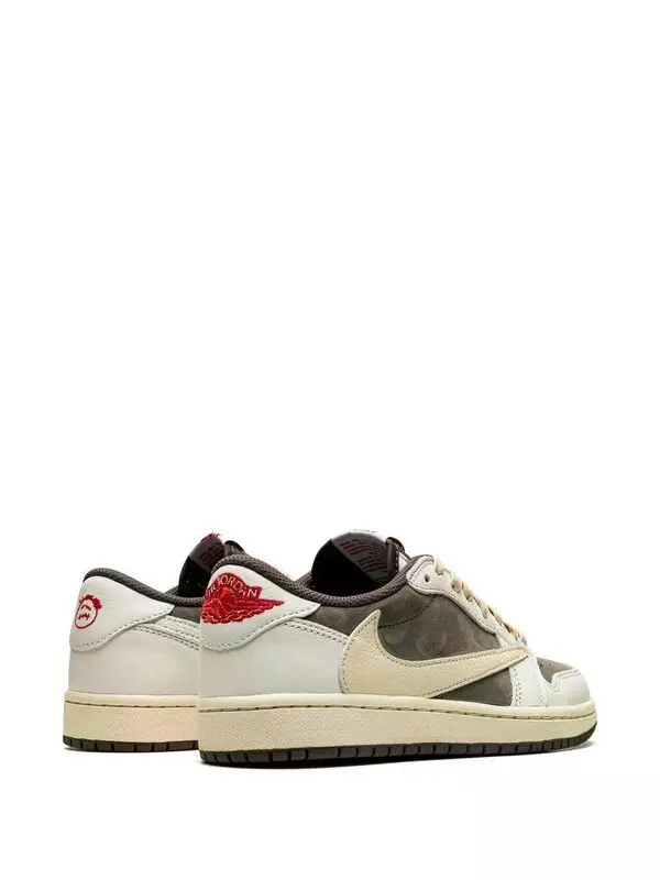 JORDAN X Travis Scott Air 1 Low Og Reverse Mocha Sneakers