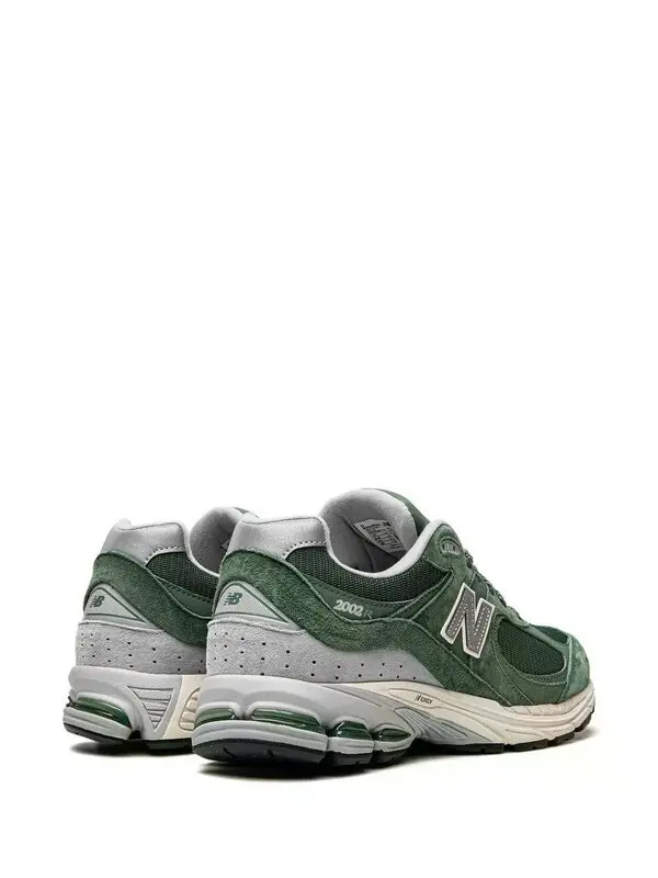 NEW BALANCE 2002r Sneakers