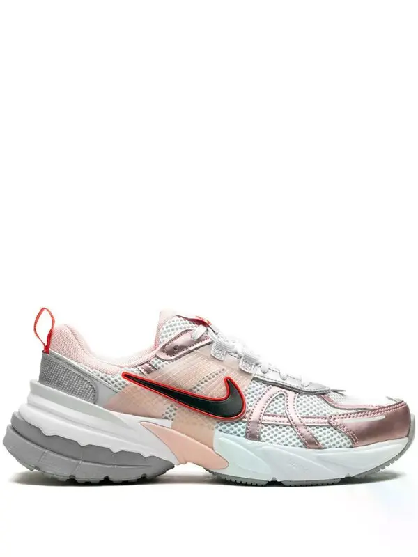 Nike V2k Run Legend Sneakers - White