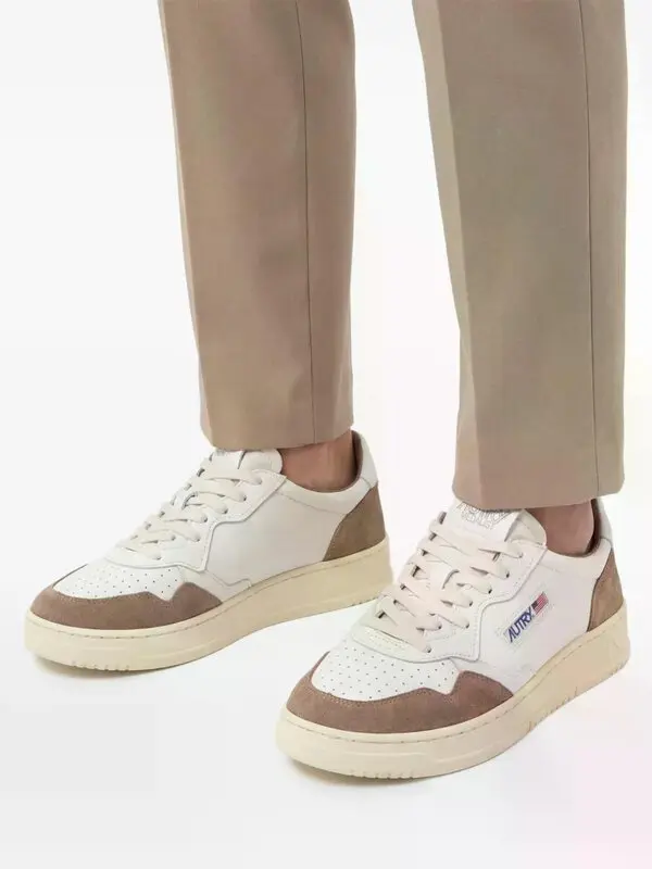 AUTRY Medalist Low Sneakers