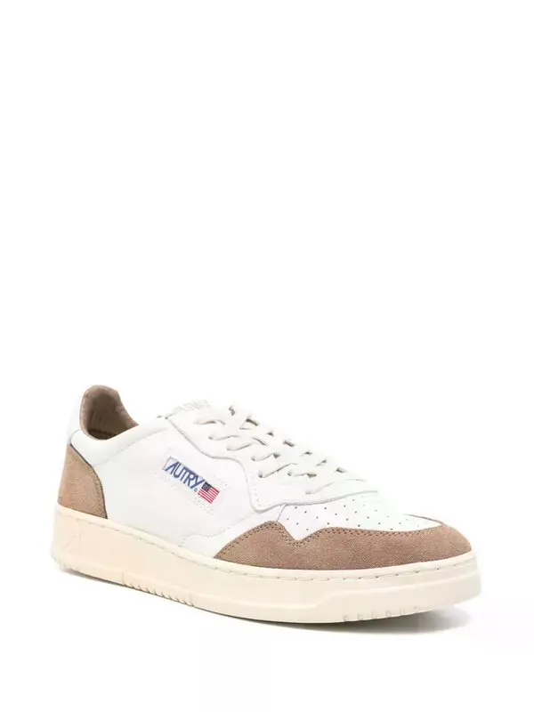 AUTRY Medalist Low Sneakers