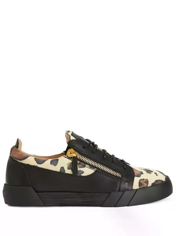 GIUSEPPE ZANOTTI Low-top Sneakers - Black
