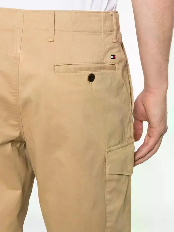 Tommy Hilfiger Logo-embroidered Cargo Shorts - Neutrals