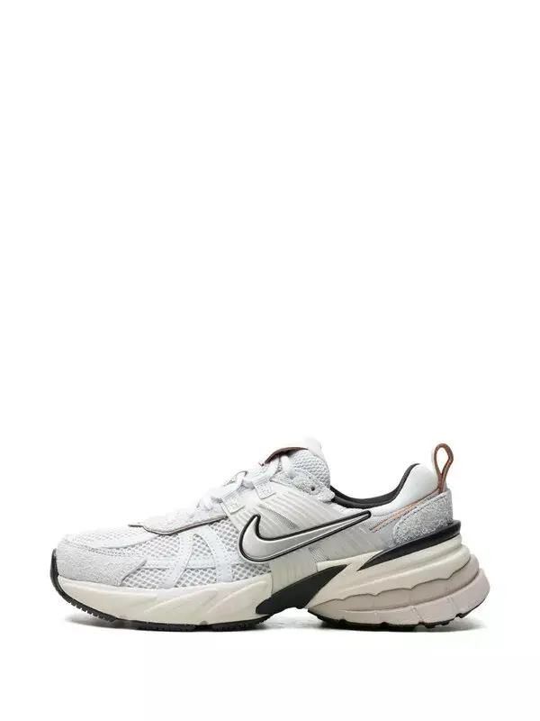 Nike V2k Run Pure Platinum/chrome Sneakers