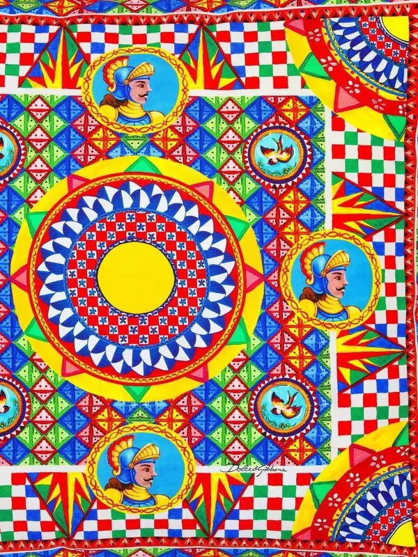 Dolce & Gabbana Medium Carretto-print Canvas Cushion
