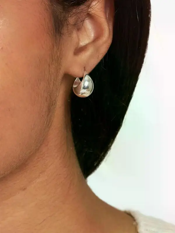 DINNY HALL Small Scoop Earrings