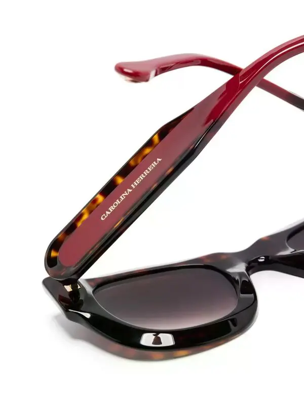 Carolina Herrera Round Frame Sunglasses With Tortoiseshell Effect