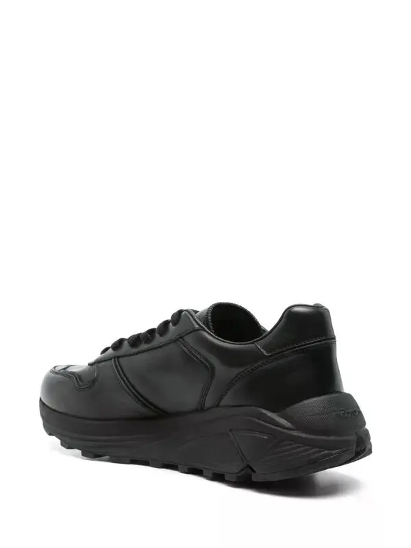 COMMON PROJECTS Leather Sneakers