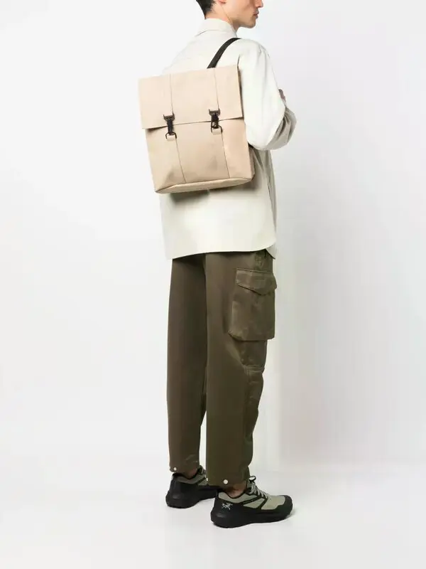 Rains Lobster-fastening Fold Backpack