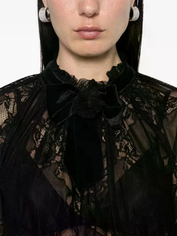 NISSA Lace Blouse