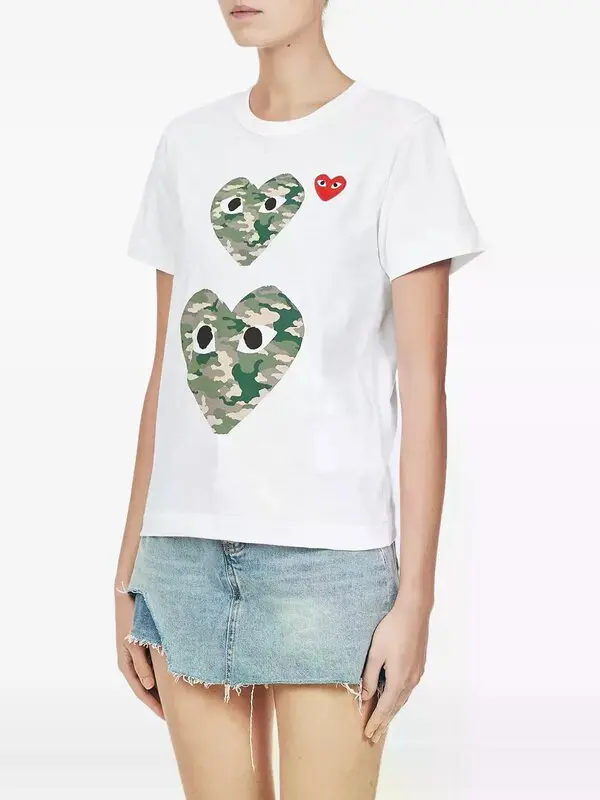 Play Comme Des Garcon Heart Eyes T-shirt