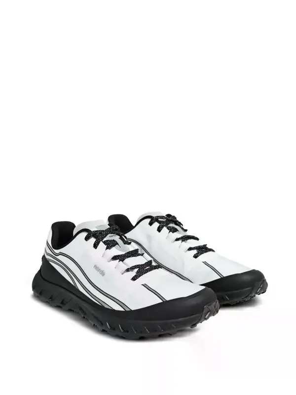 NORDA 002 Trail Sneakers