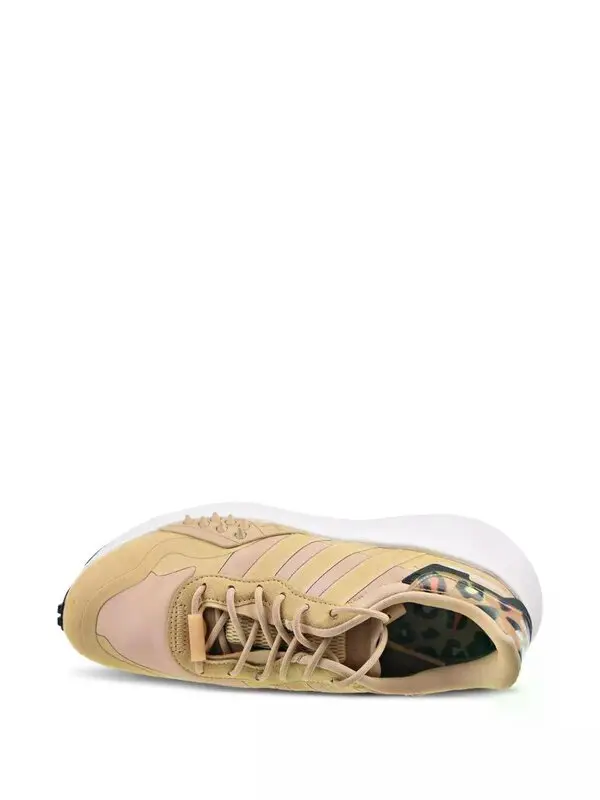 Adidas Choigo Sneakers