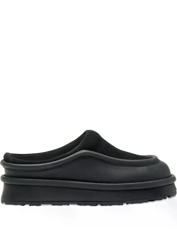 Axel Arigato Pillow Sculpted Slip-on Clogs - Black