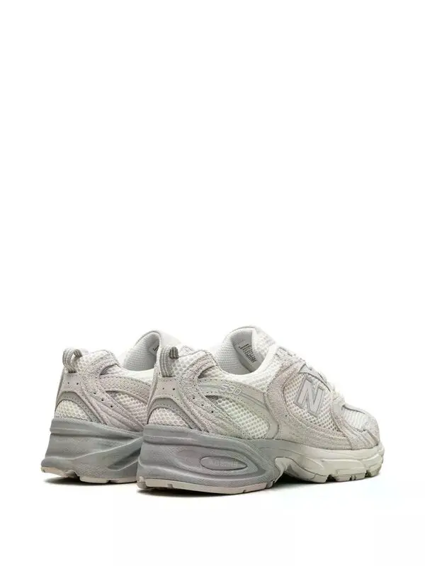 NEW BALANCE 530 Sneakers - Grey