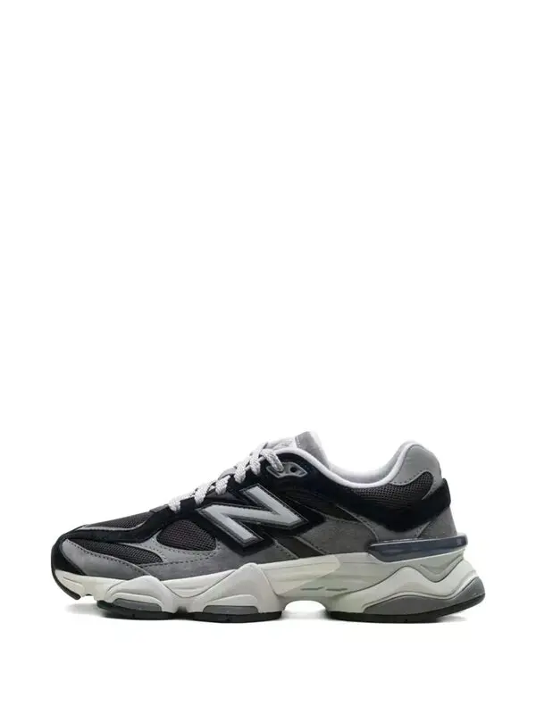 NEW BALANCE 9060 Sneakers - Black