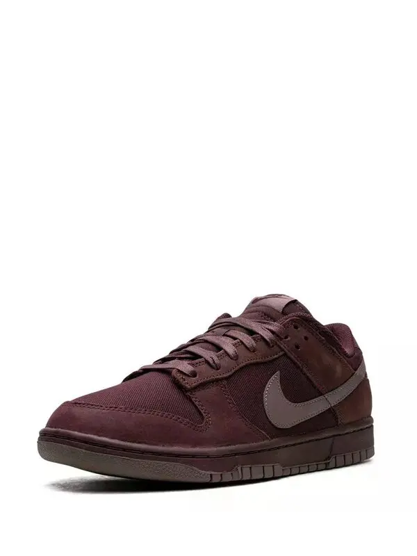 Nike Dunk Low Sneakers - Red