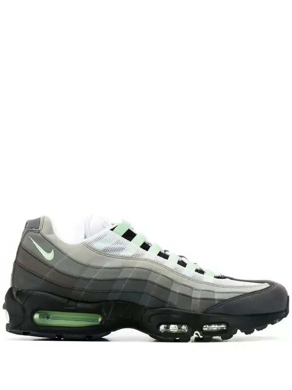 Nike Air Max 95 Sneakers
