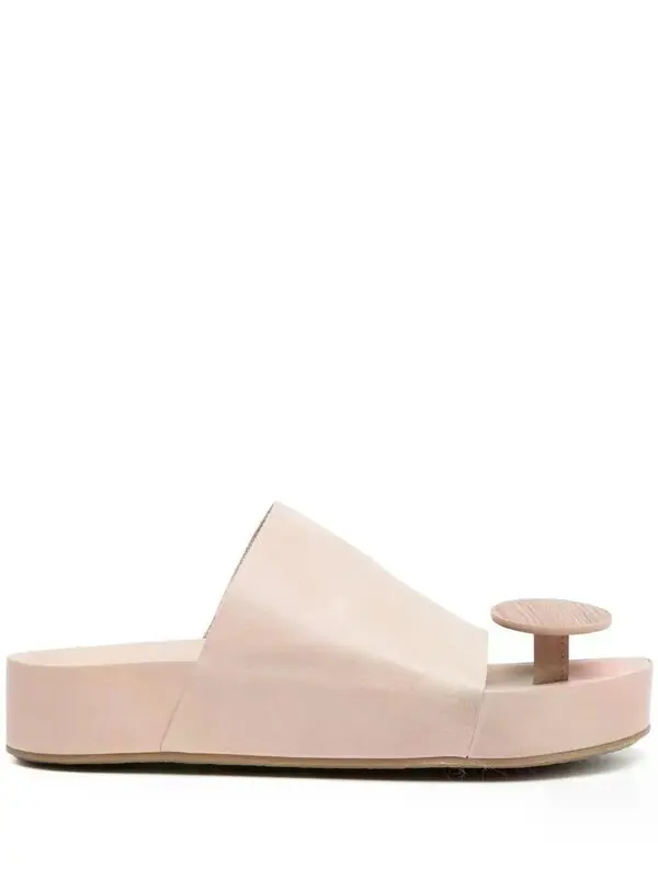 UMA WANG Round-toe Leather Flat Sandals - Neutrals