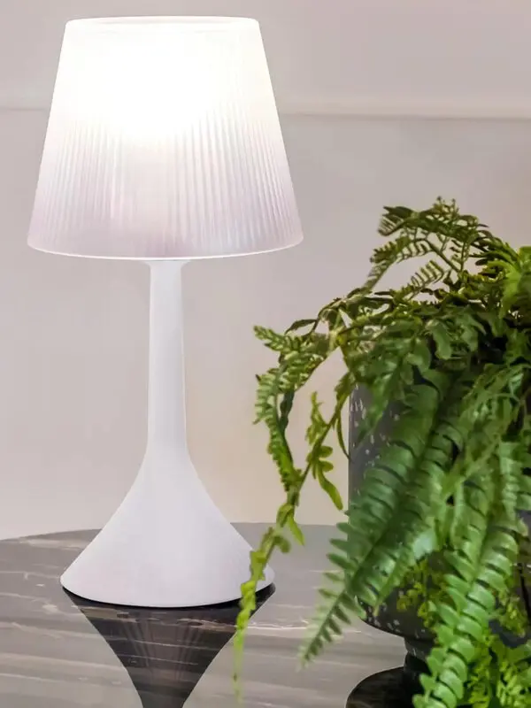 VESTA Duse Wireless Lamp