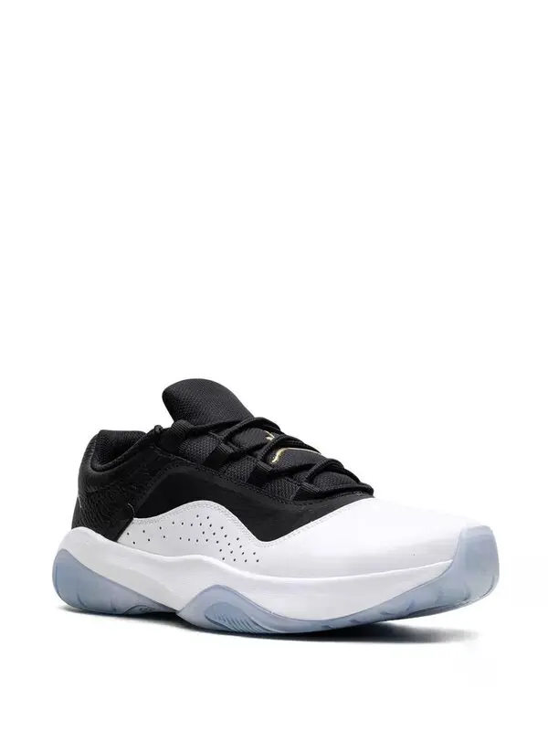 JORDAN Retro 11 Sneakers