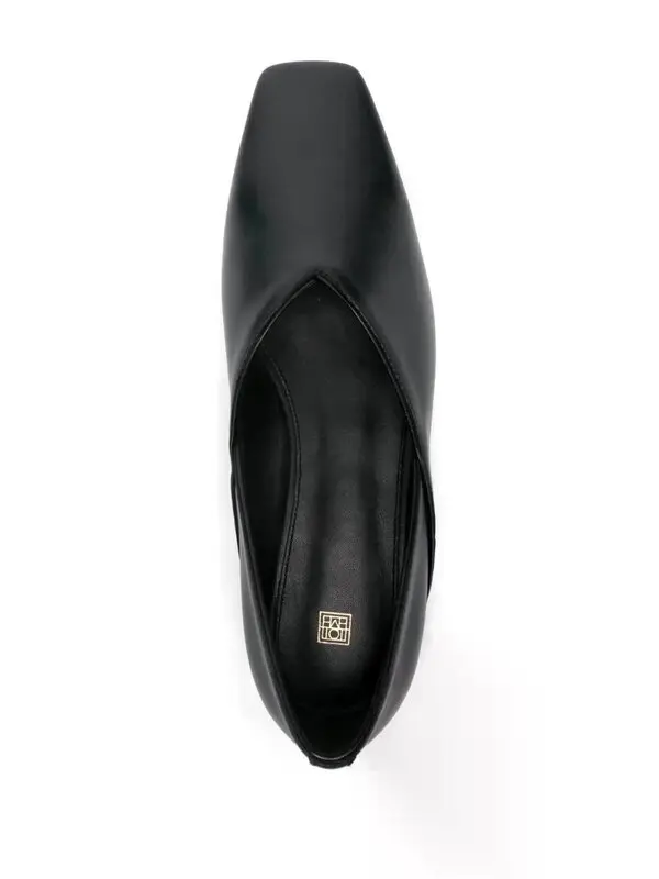 TOTEME Everyday Leather Flats