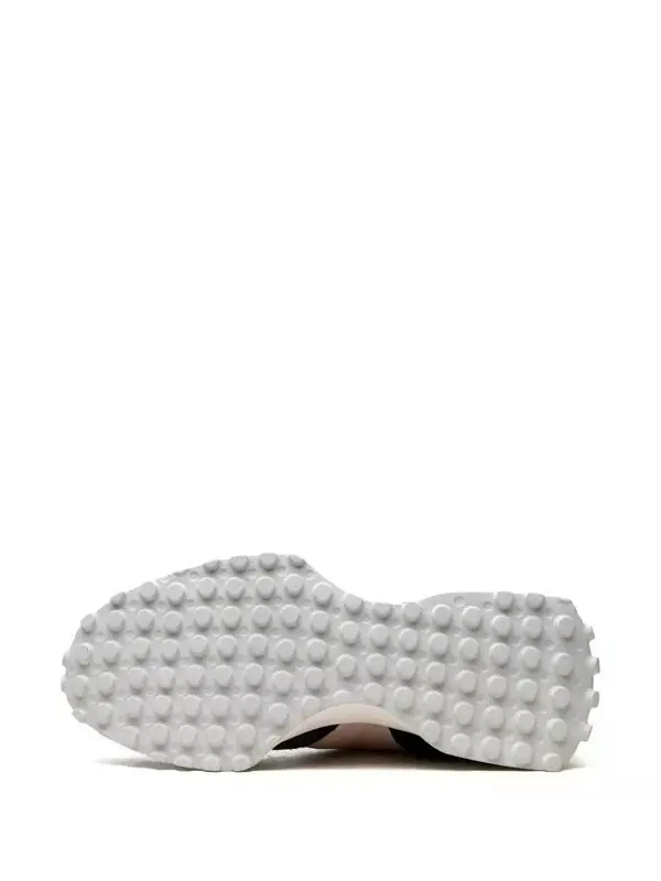 NEW BALANCE 327 Sneakers
