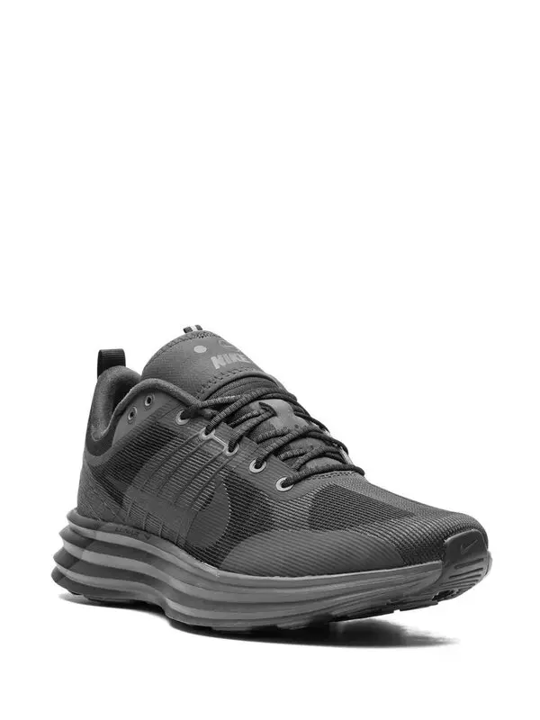 Nike Lunar Roam Sneakers