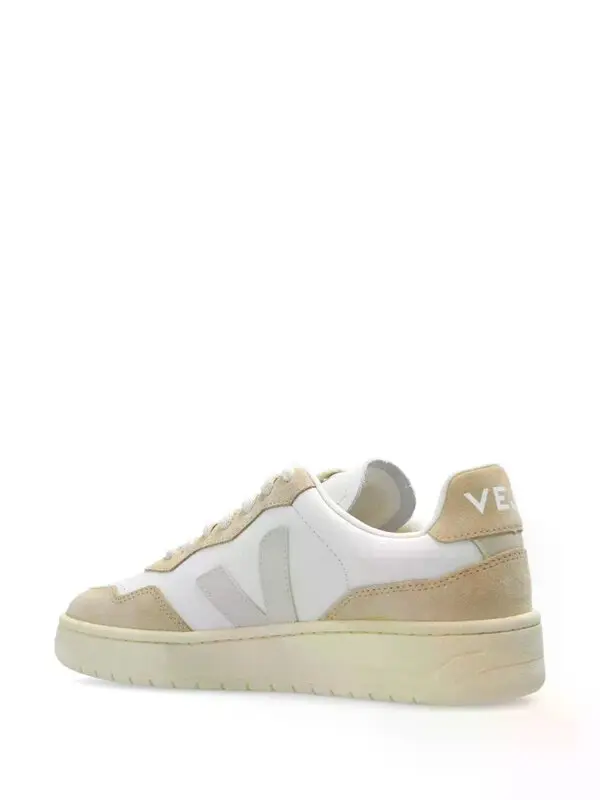 VEJA V-90 Leather Sneakers - White