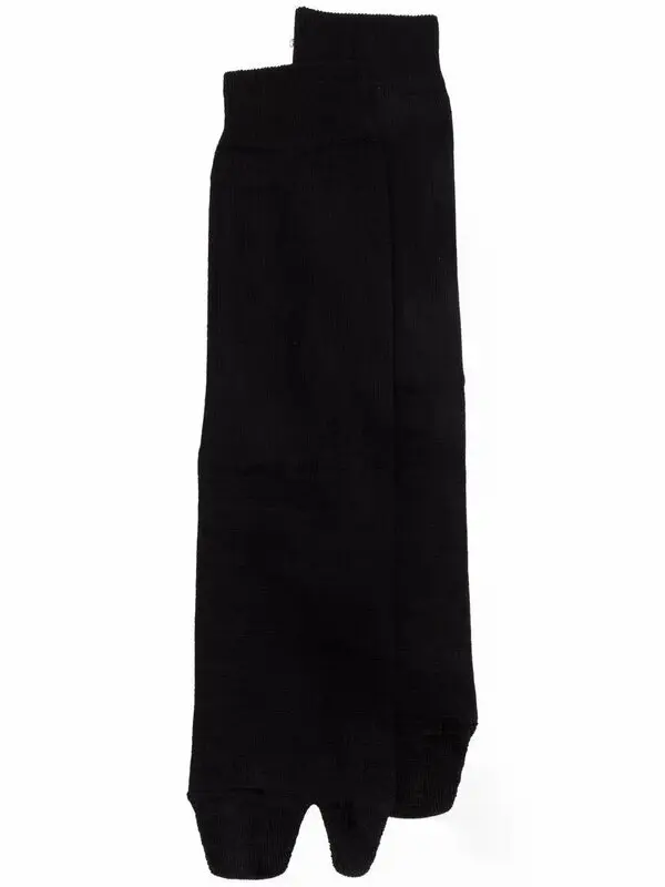 MAISON MARGIELA Tabi Knee-high Socks - Black