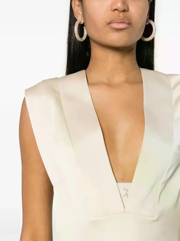 GENNY Appliqué-detail Sleeveless Blouse - Neutrals