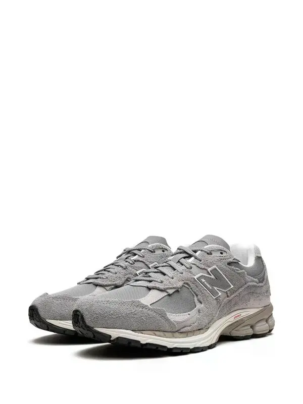 NEW BALANCE 2002r Sneakers