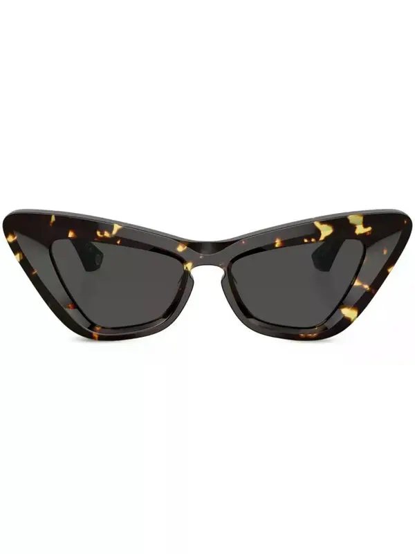 Burberry Tortoiseshell Cat-eye Sunglasses - Brown