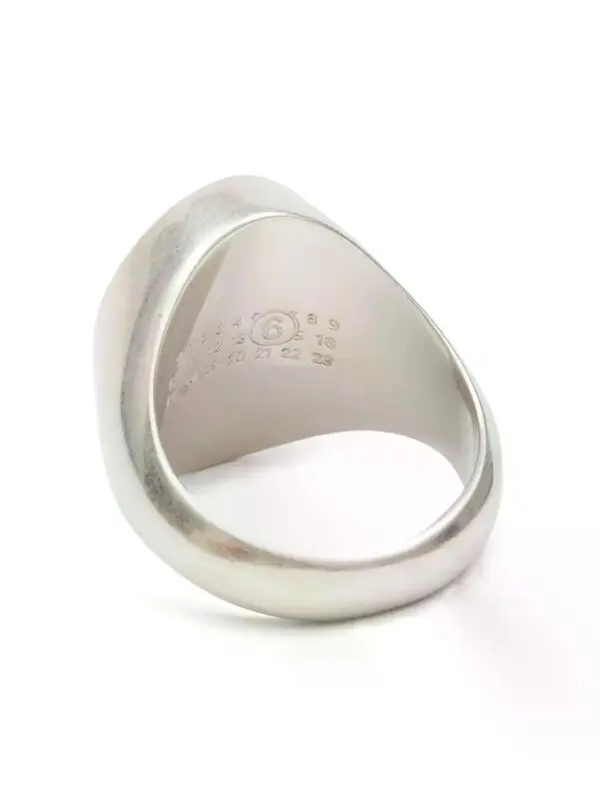 MAISON MARGIELA Oval Signet Ring