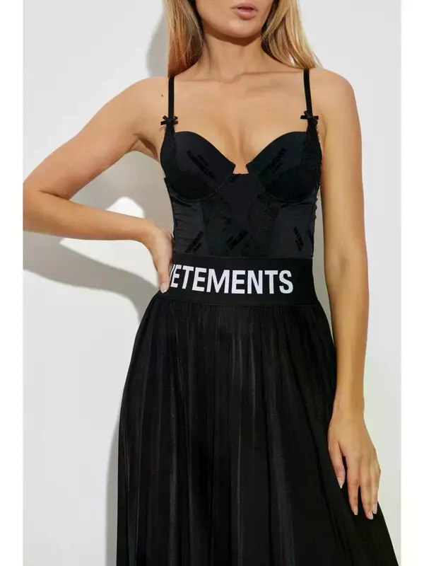 Vetements Logo-jacquard Top