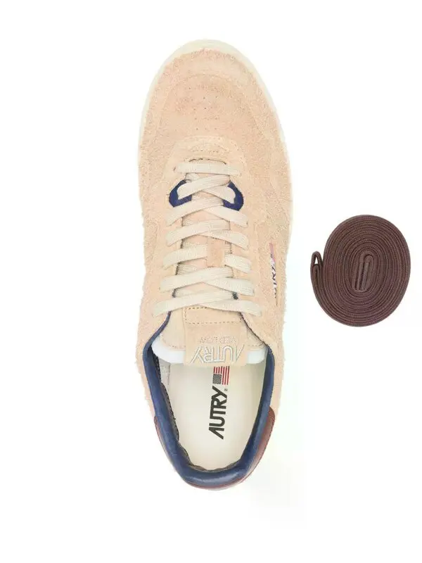 AUTRY Medalist Suede Sneakers - Neutrals