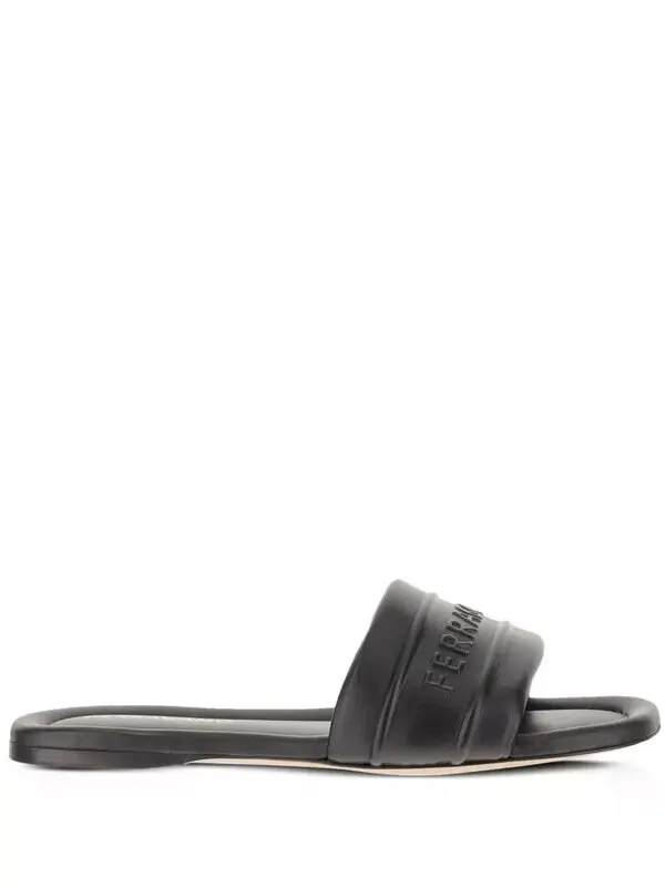 FERRAGAMO Hotel Slides