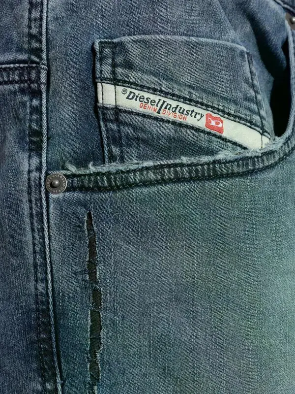 DIESEL® D-krooley Jogg Jeans 2030