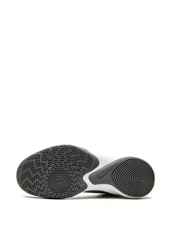 Nike Precision 4 Low-top Sneakers