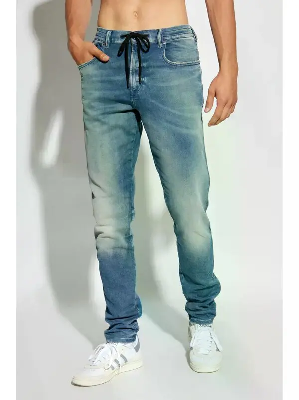 DIESEL® D-strukt-b Tapered Jeans