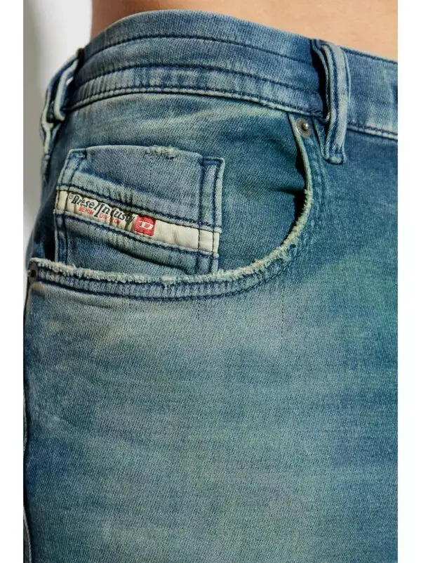 DIESEL® D-strukt-b Tapered Jeans