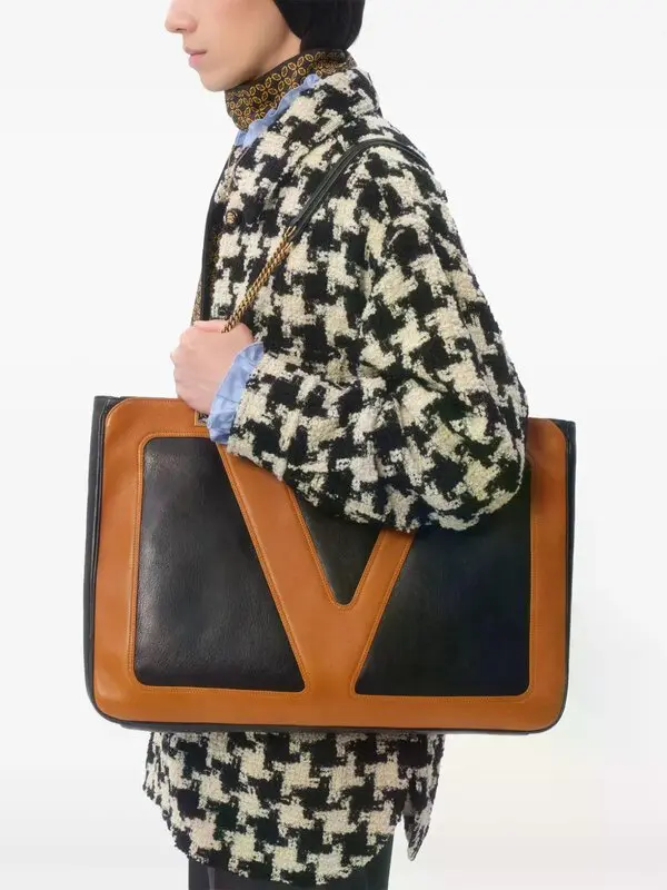 Valentino Garavani Houndstooth Shirt Jacket