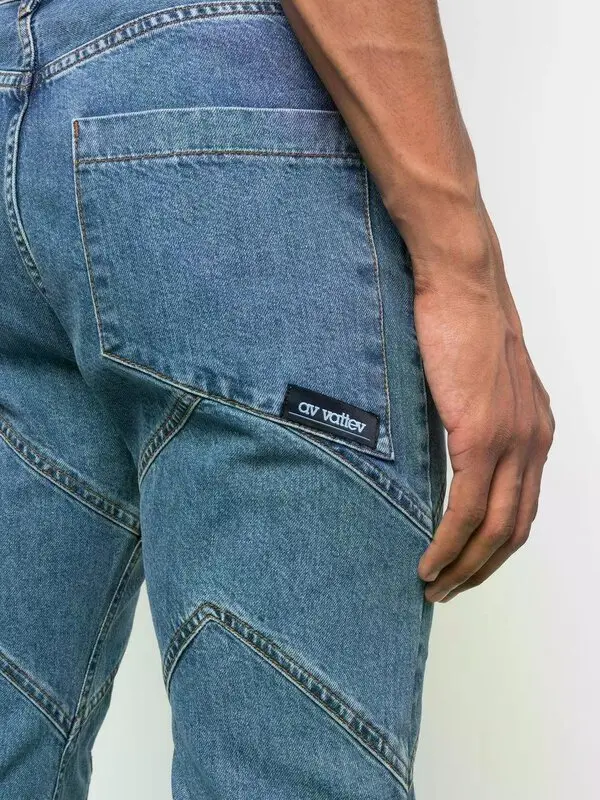 AV VATTEV Mid-rise Straight-leg Jeans