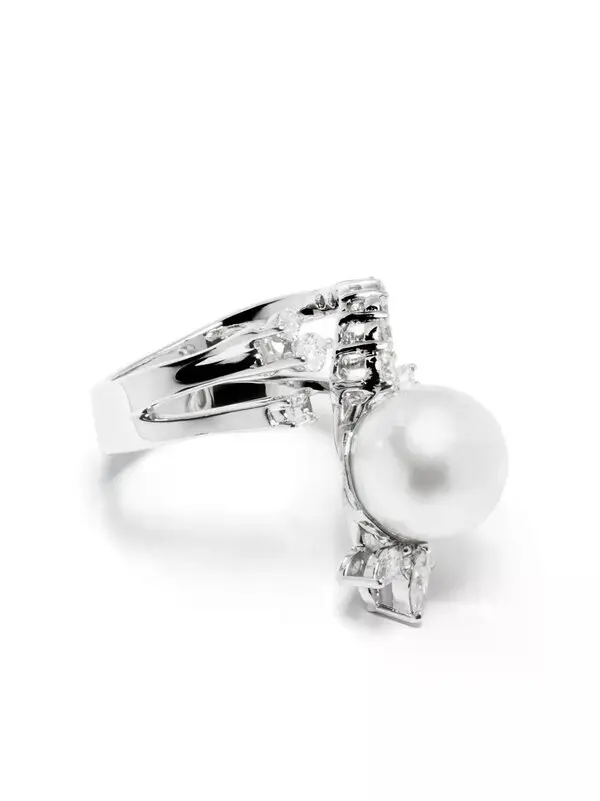 Yeprem 18kt White Gold Diamond And Pearl Ring - Silver