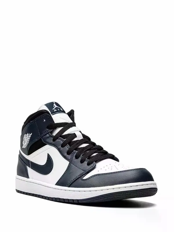 JORDAN 1 Mid Sneakers